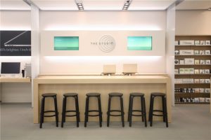 #056 Modern Wooden Apple Store Design Phone Store Design - Custom ...